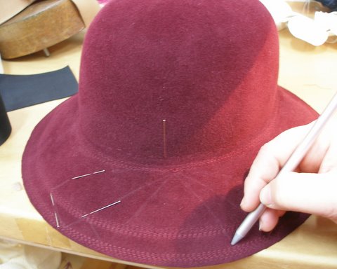 Julie Fleming Melbourne: How to Make a Hat with Stitch Detail