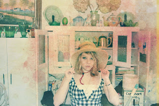 cicabum: cari ann wayman, a young photographer from illinois.