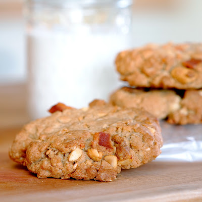 JULES FOOD...: Depression Era Oatmeal BACON FAT Cookies