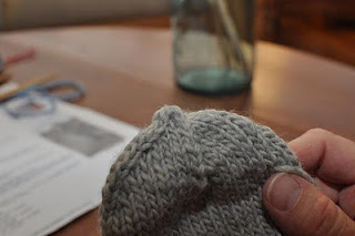 Two Left Feet: how to knit a mitten, part 3: after the thumb gusset