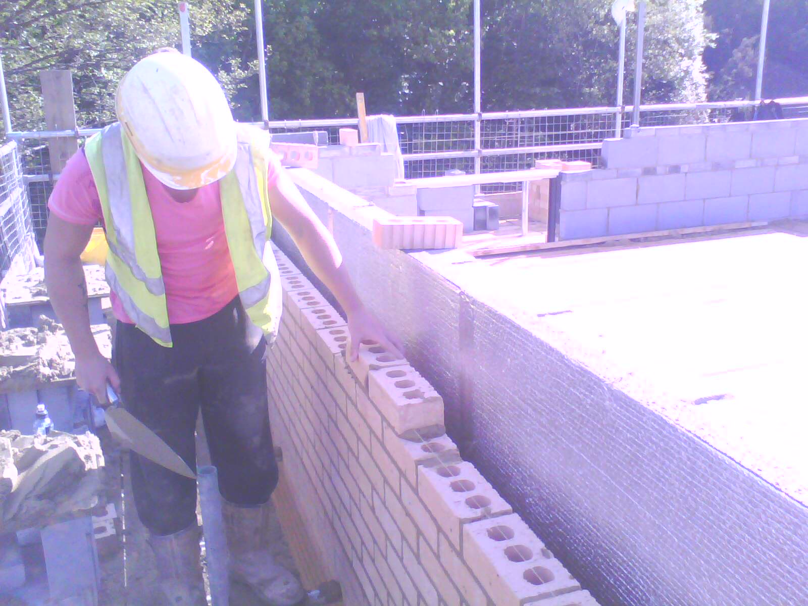A J Bricklaying: photo 8 running in bricks on gable end