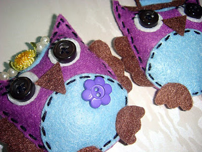 Pieces of Lin: Handmade felt fridge magnets