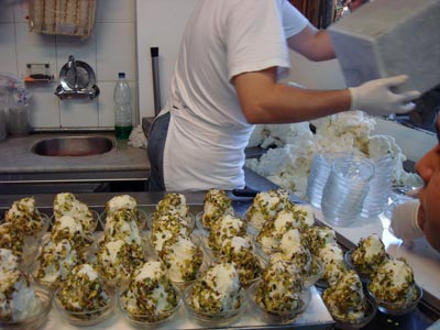 middle east travel | JAUNT MAGAZINE | Page 2