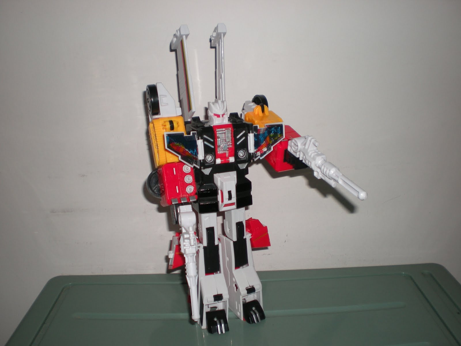 My KO Transformers & Etc: Latest Touch-up: KO Sixshot (in Greatshot ...