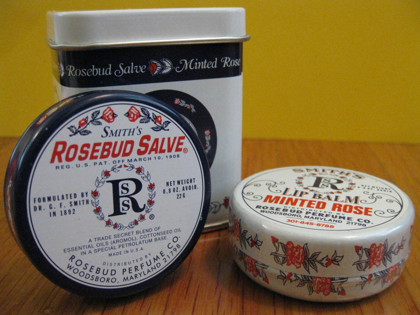 Kalifornia Love: Smith's Rosebud Salve