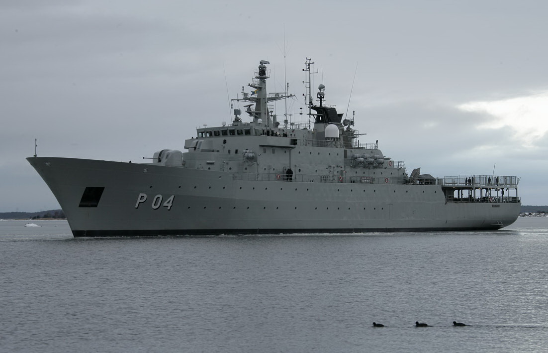 Naval Photos: 12/18/10