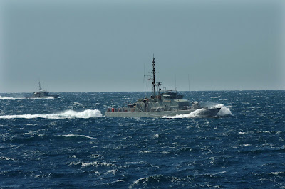 Naval Photos: HMAS Warrnambool (FCPB 204)