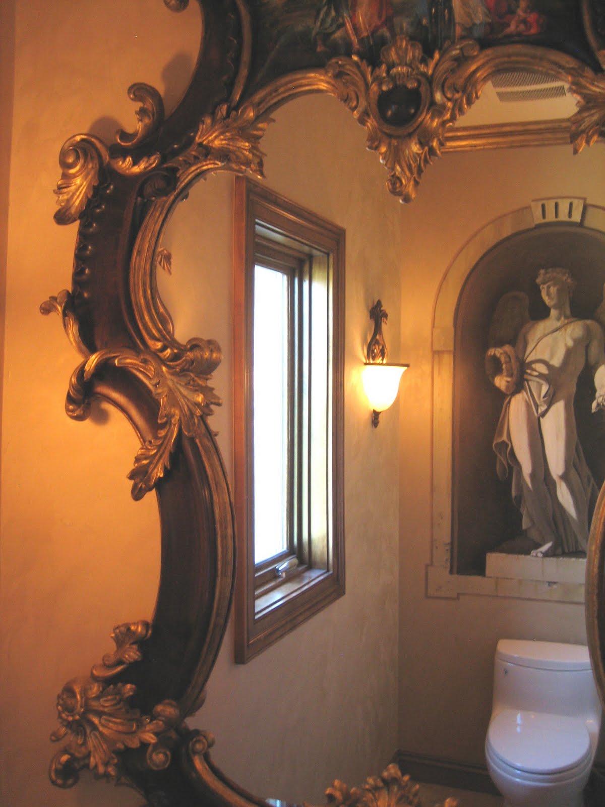 BIGGERSTAFF STUDIOS: Statue Niche Mural