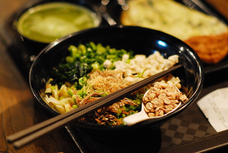 Walker: Hakka cuisine “Lei cha”