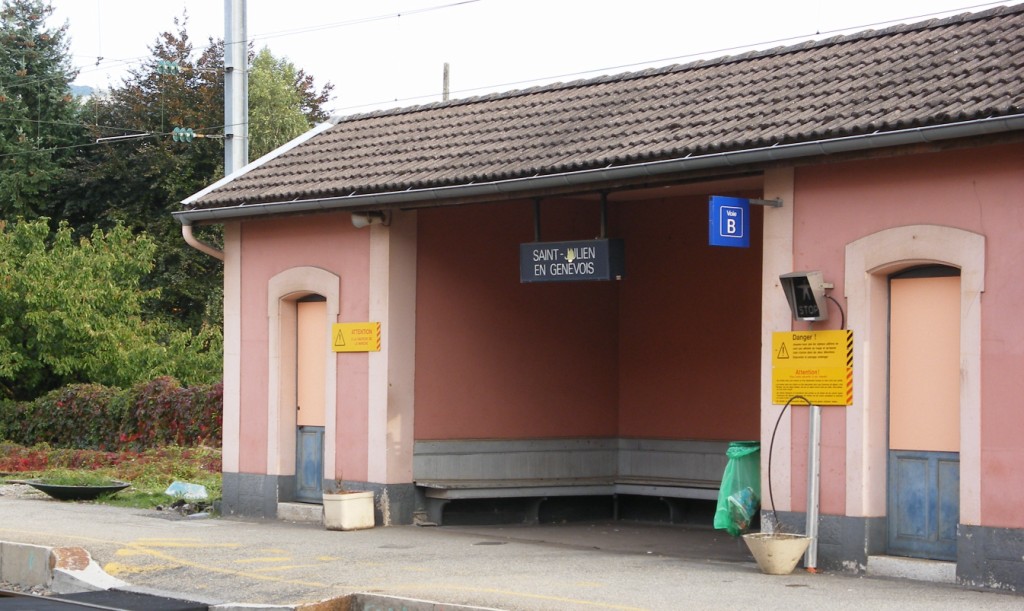 Le ferrovipathe: Gare de Saint-Julien-en-Genevois