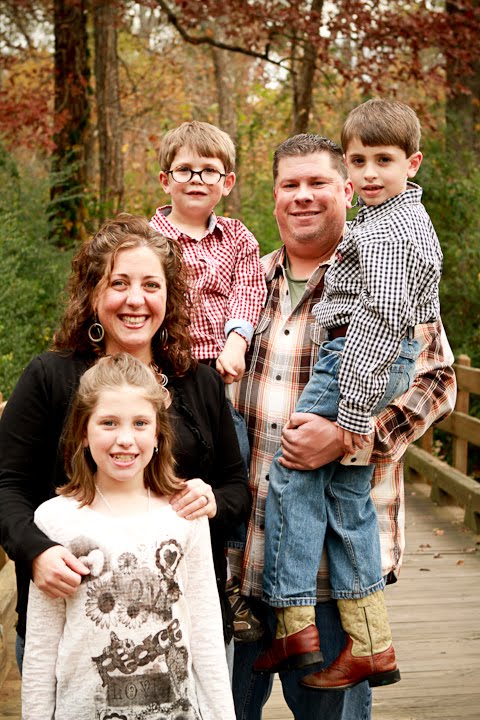 Kevin Dowling: Preview - Holcomb Family