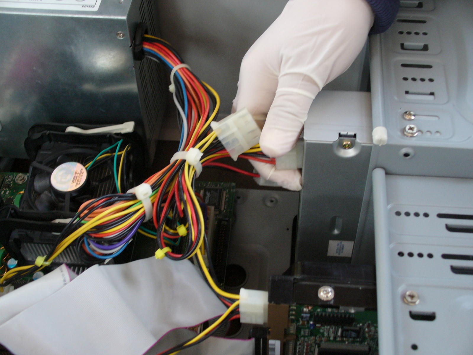 mantenimiento: Desarmado Y Limpieza de la PC