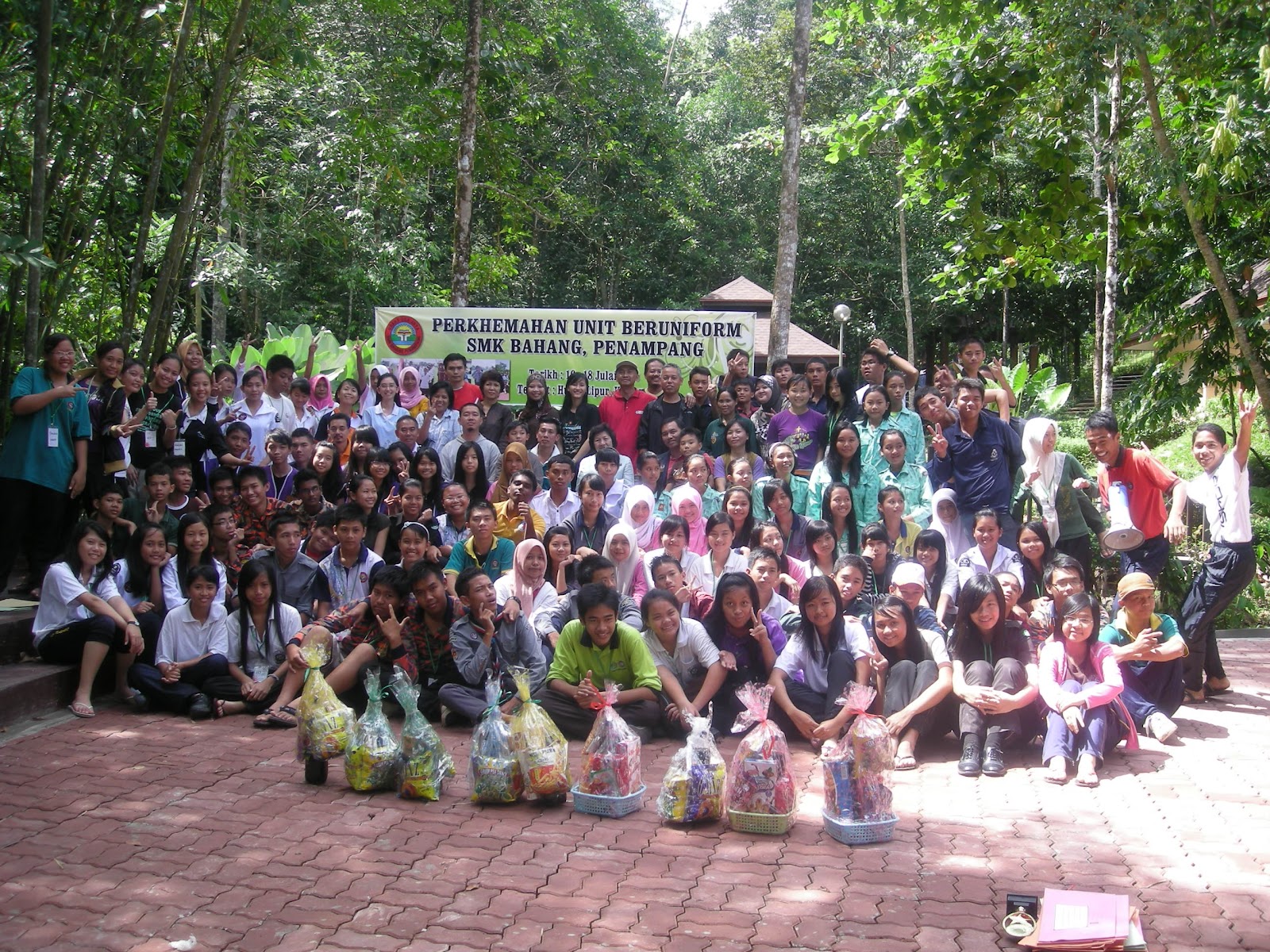 LAMAN WEB RASMI SMK BAHANG PENAMPANG SABAH: PERKHEMAHAN KOKURIKULUM DI ...