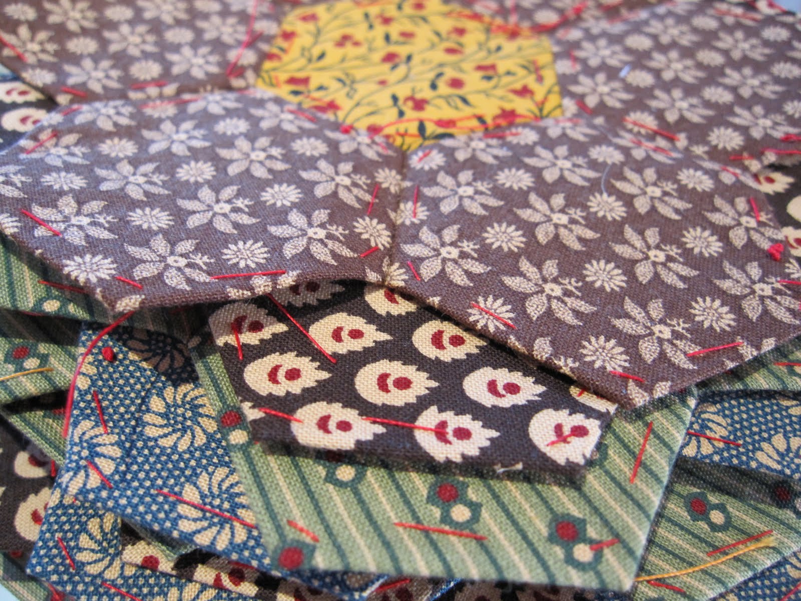 Kit-Bik Quilts: Bits and Pieces