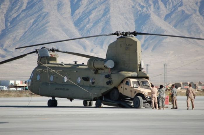 awesome helicopters ch-47 chinook