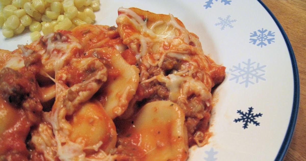 Emmy Mom--One Day at a Time: Cooking Club: Quick Cheesy Ravioli Bake