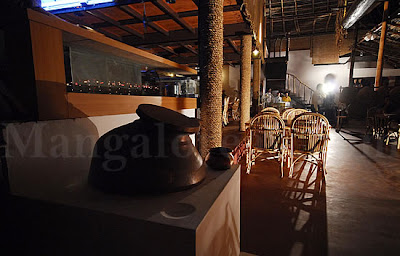 The Keybunch: Restaurant Decor: Authentic Tulu food in a rustic Tulunad ...
