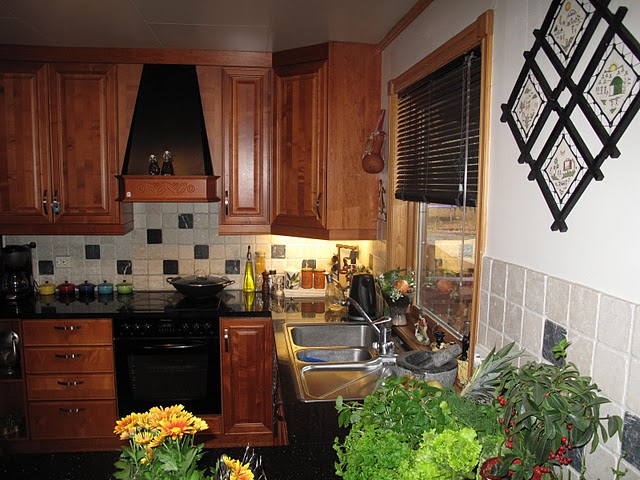 Shanthi's to-die-for kitchen in Norway - The Keybunch Decor Blog