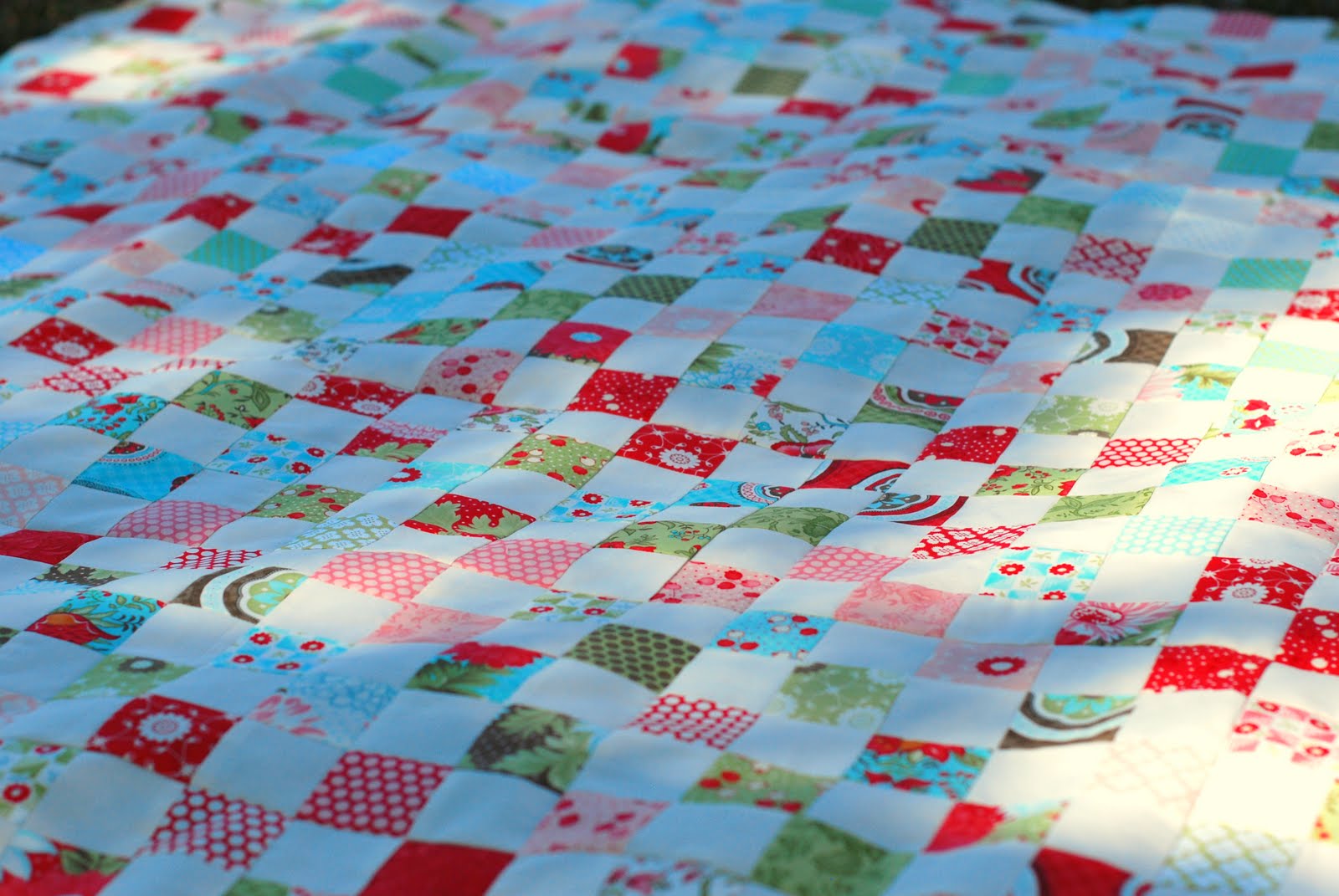 wRIte iT DOwN: Postage Stamp Quilt Top