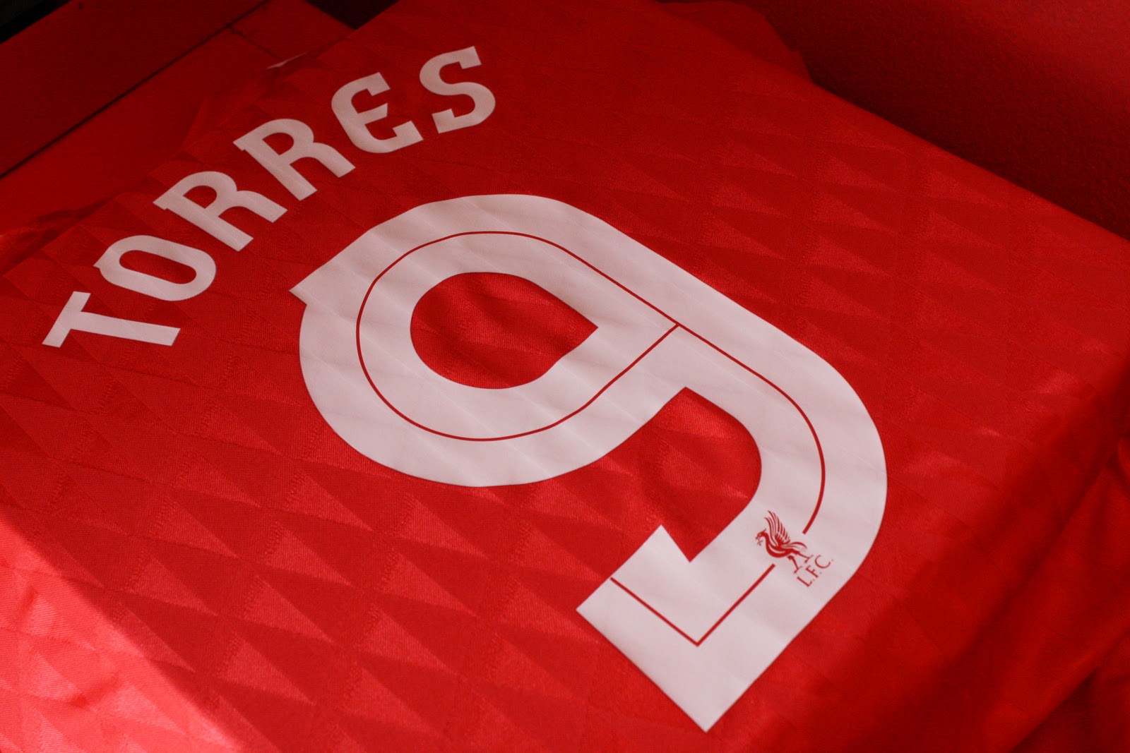 fesretrobrunei #thesportshop: Torres '9' Europa League