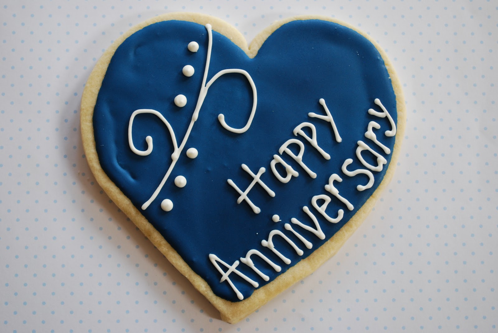 Sweet Cakes: Happy Anniversary!