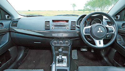 Automobile info: The new Mitsubishi Evo X First Drive