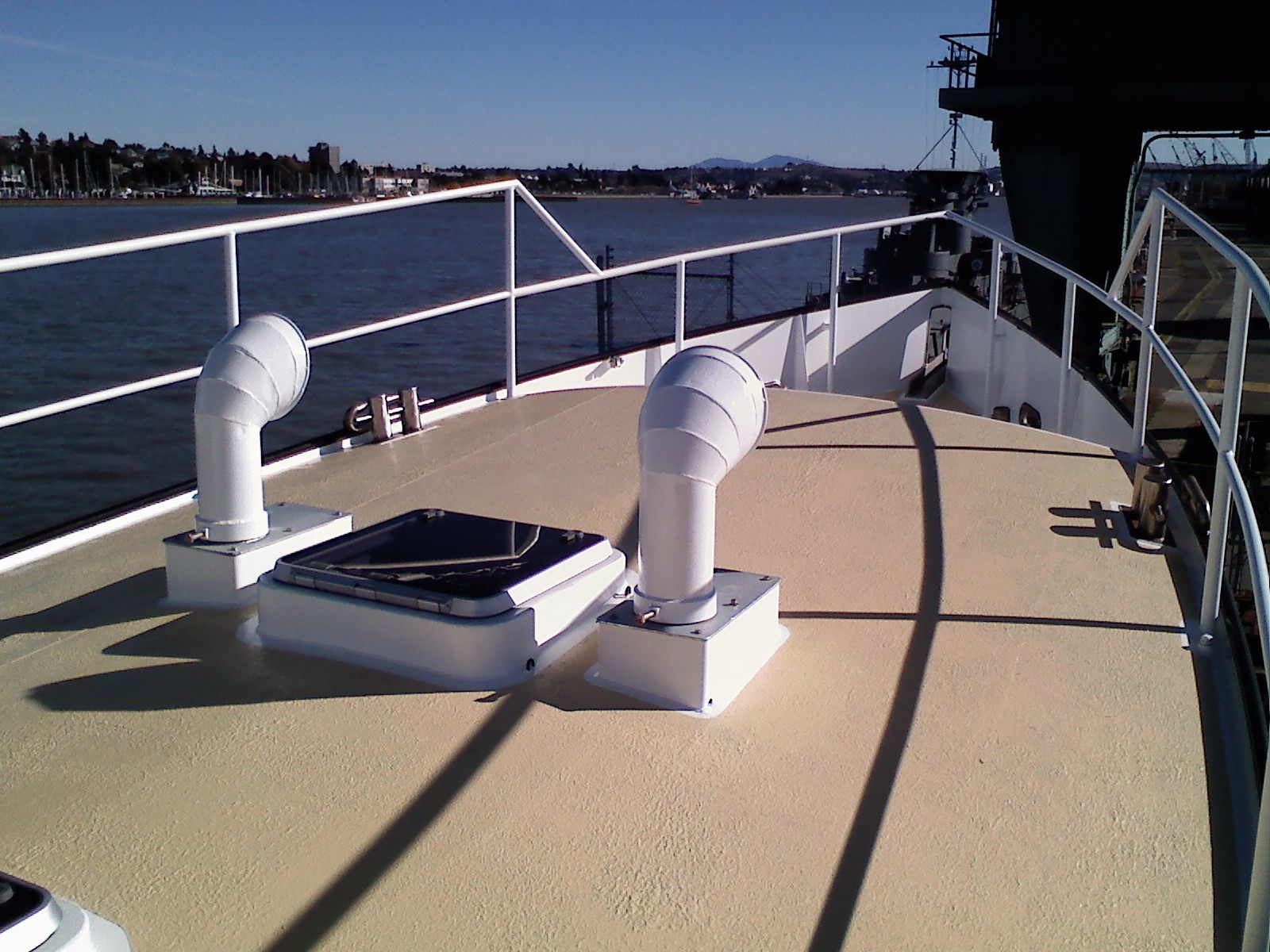 Building Koloa (Kama Hele): Dorade vents