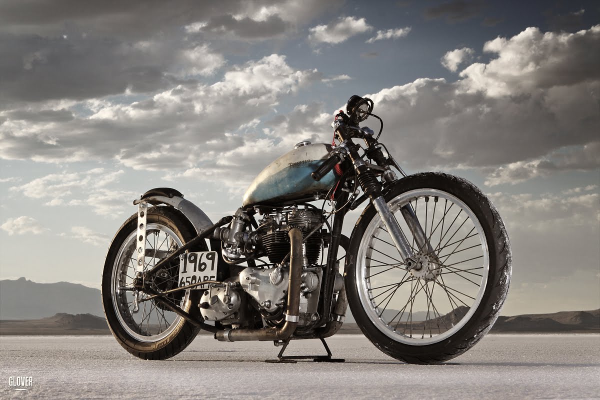 Lowbrow Customs Blog-O-Rama: The Salt Ghost At Bonneville Salt Flats 2010
