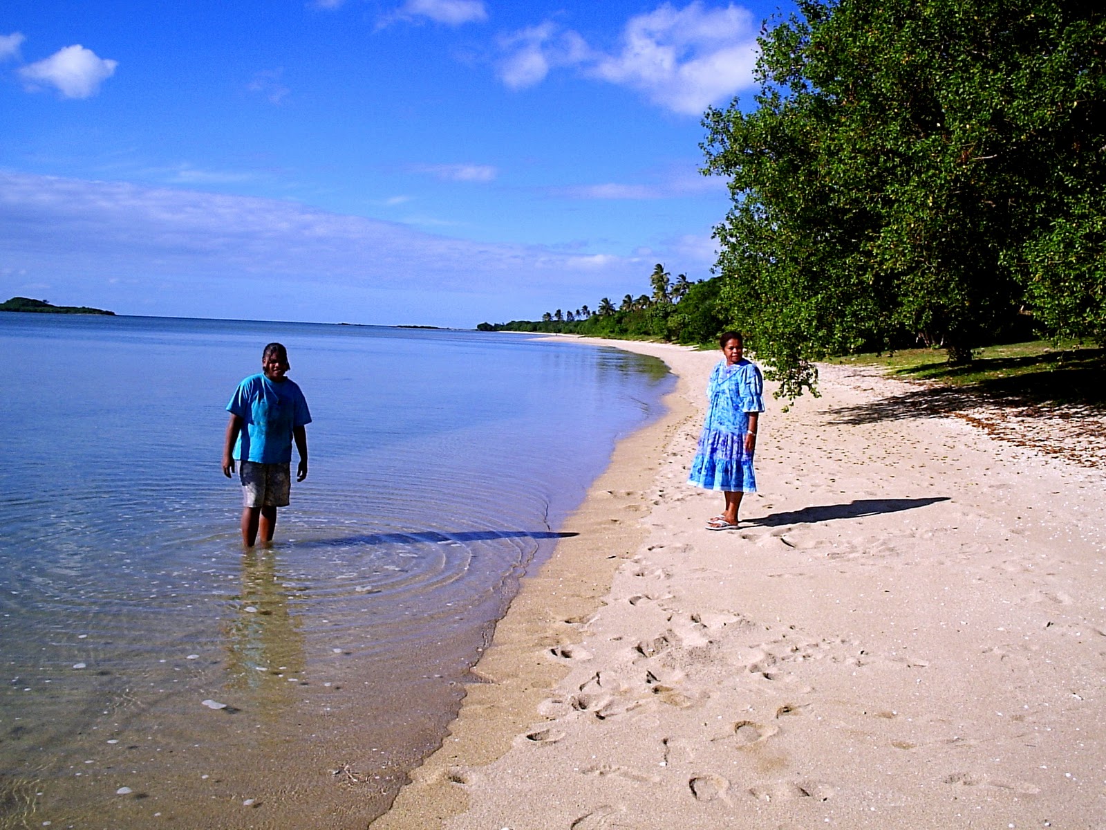 Filles de 3°G Poum: CHEZ NOUS A POUM