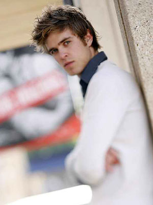 Los Ojos del Espectador: Kyle Riabko