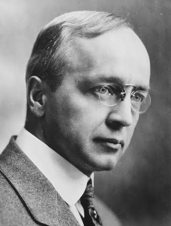 MEMORIA MUSICAL DEL ECUADOR: La misión Kemmerer y el músico Eliseo Floril