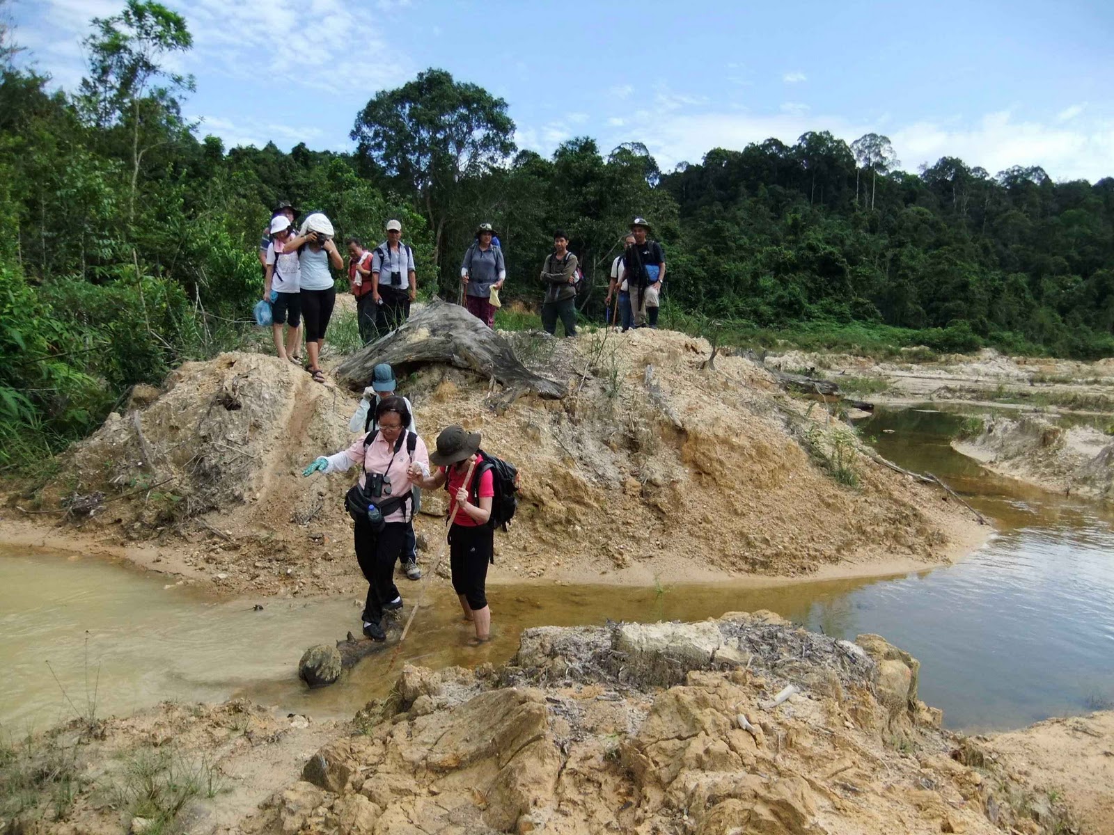 Dr. Mac's Blog: Sg. Tengkil Waterfalls Hike, Saturday 13 Nov. 2010