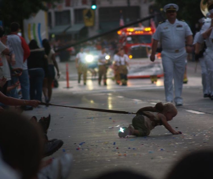 Fresh Pics: Children on a Leash