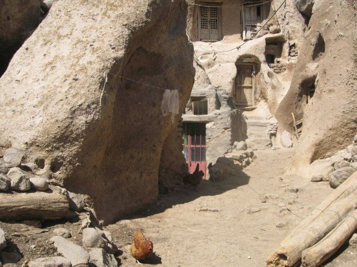 Fresh Pics: Strange village in Afghanistan