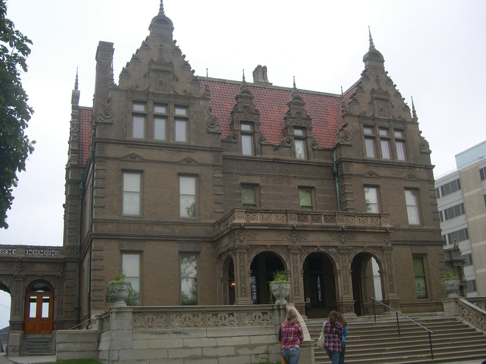Been There, Seen That: The Pabst Mansion