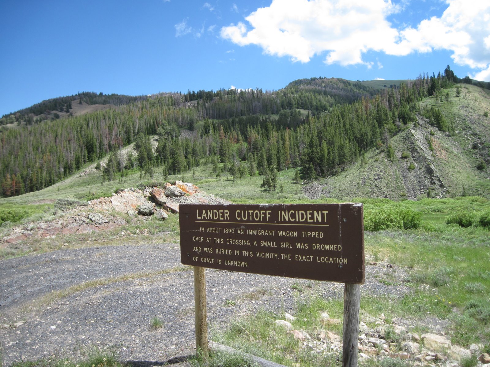 Hank's posting and pictures: Lander Cutoff trail