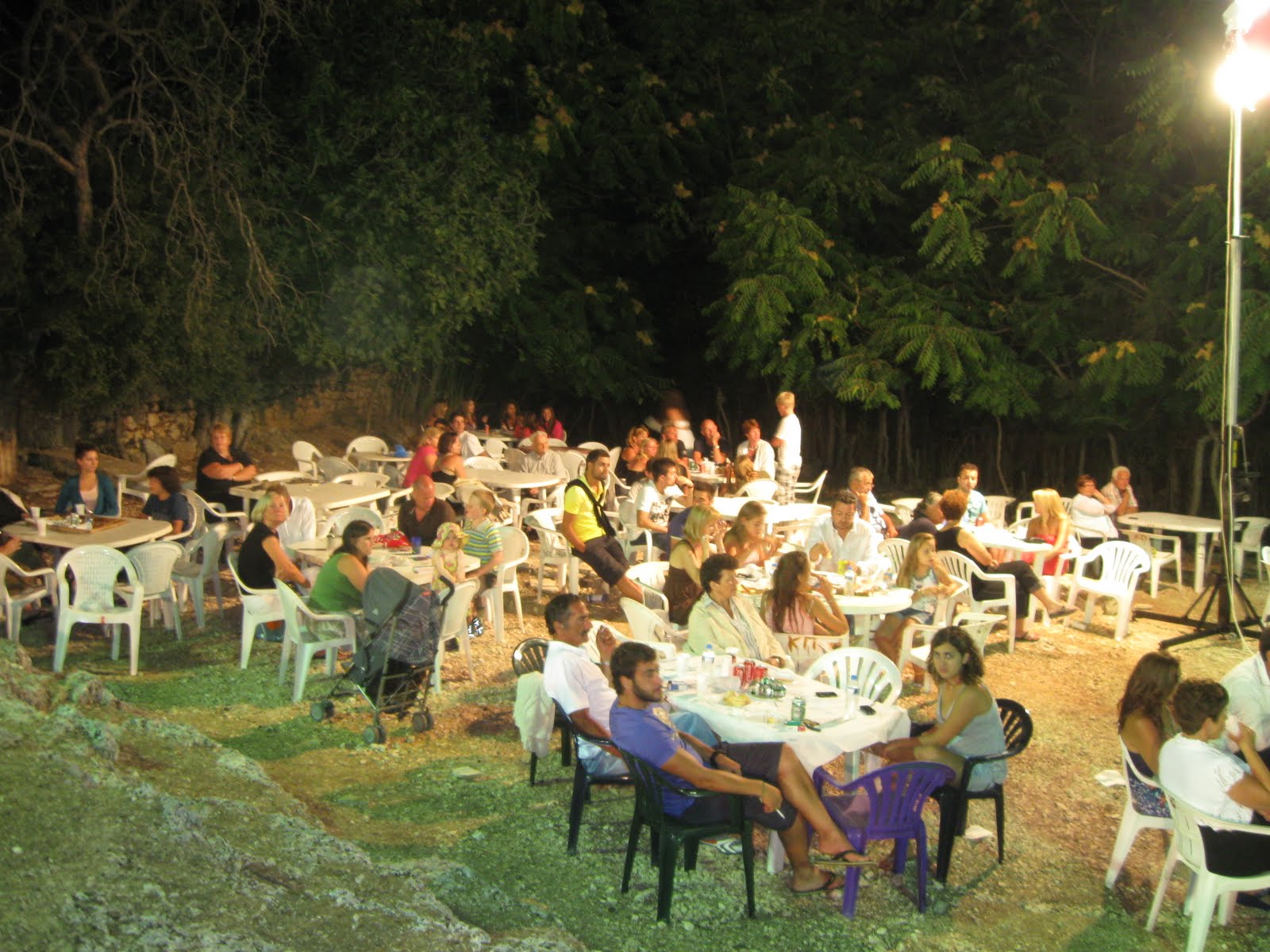 vlahata samis ΚΕΦΑΛΟΝΙΑ: ΕΙΚΟΝΕΣ ΑΠΟ ΤΟ ΠΑΝΗΓΥΡΙ ΣΤΑ ΠΑΛΙΑ ΒΛΑΧΑΤΑ ...
