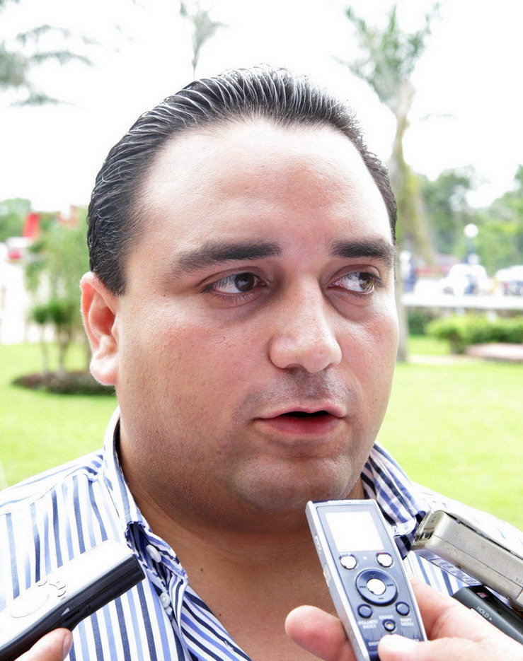 CANTÓN ZETINA DICE...: GUBERNATURA ILEGÍTIMA DE ROBERTO BORGE ANGULO EN ...