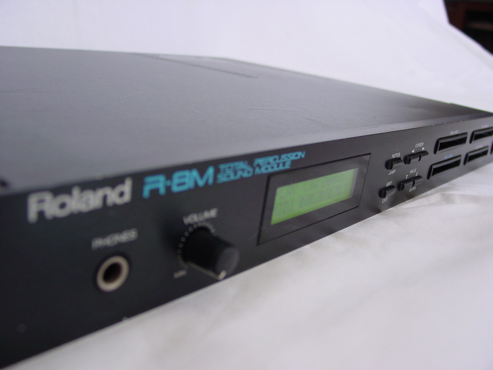 Roland R8M Sound Module at Verda Garcia blog