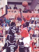 Mike Plowden faleceu