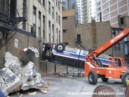 Transformers Live Action Movie Blog (TFLAMB): TF3 Chicago: Bay Thanks ...