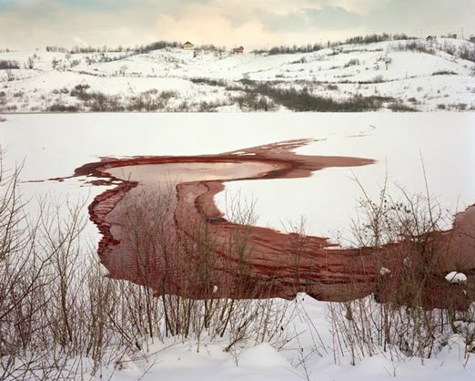 MadelineTonks - Contemporary Photography: Artist Research - Simon Norfolk