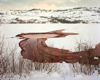 MadelineTonks - Contemporary Photography: Artist Research - Simon Norfolk