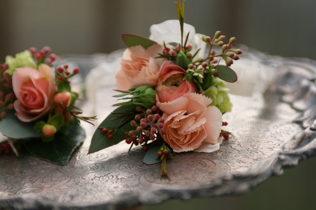 Step By Step - Floret Flowers