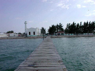 DESDE YUCATAN, DE TODO UN POCO: TELCHAC PUERTO, LUGAR DE DESCANSO