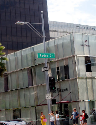 Louis Vuitton Rodeo Drive Parking | semashow.com