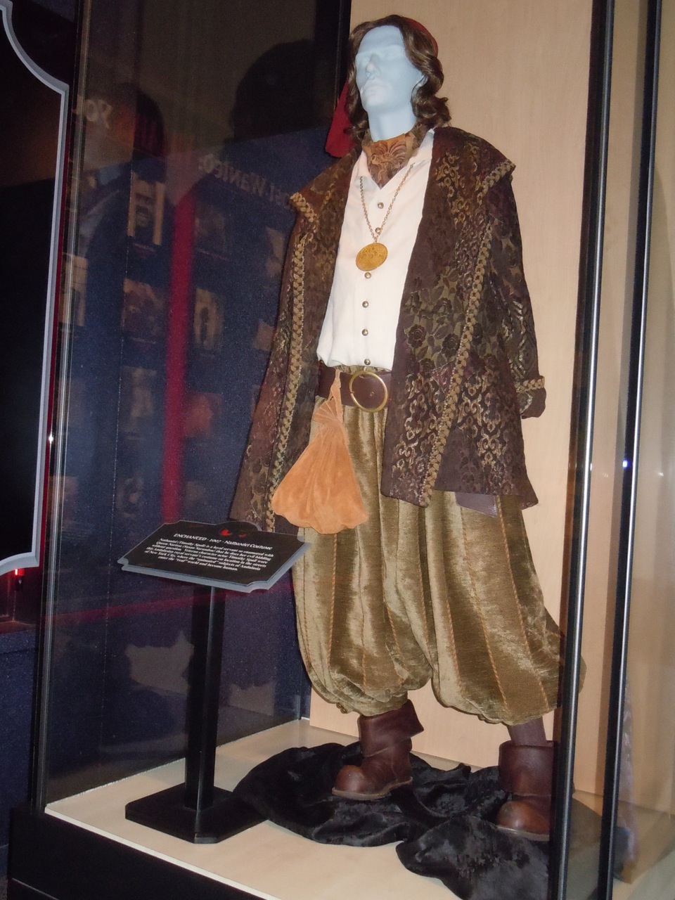 Timothy Spall's Nathaniel costume from Disney's Enchanted ...
