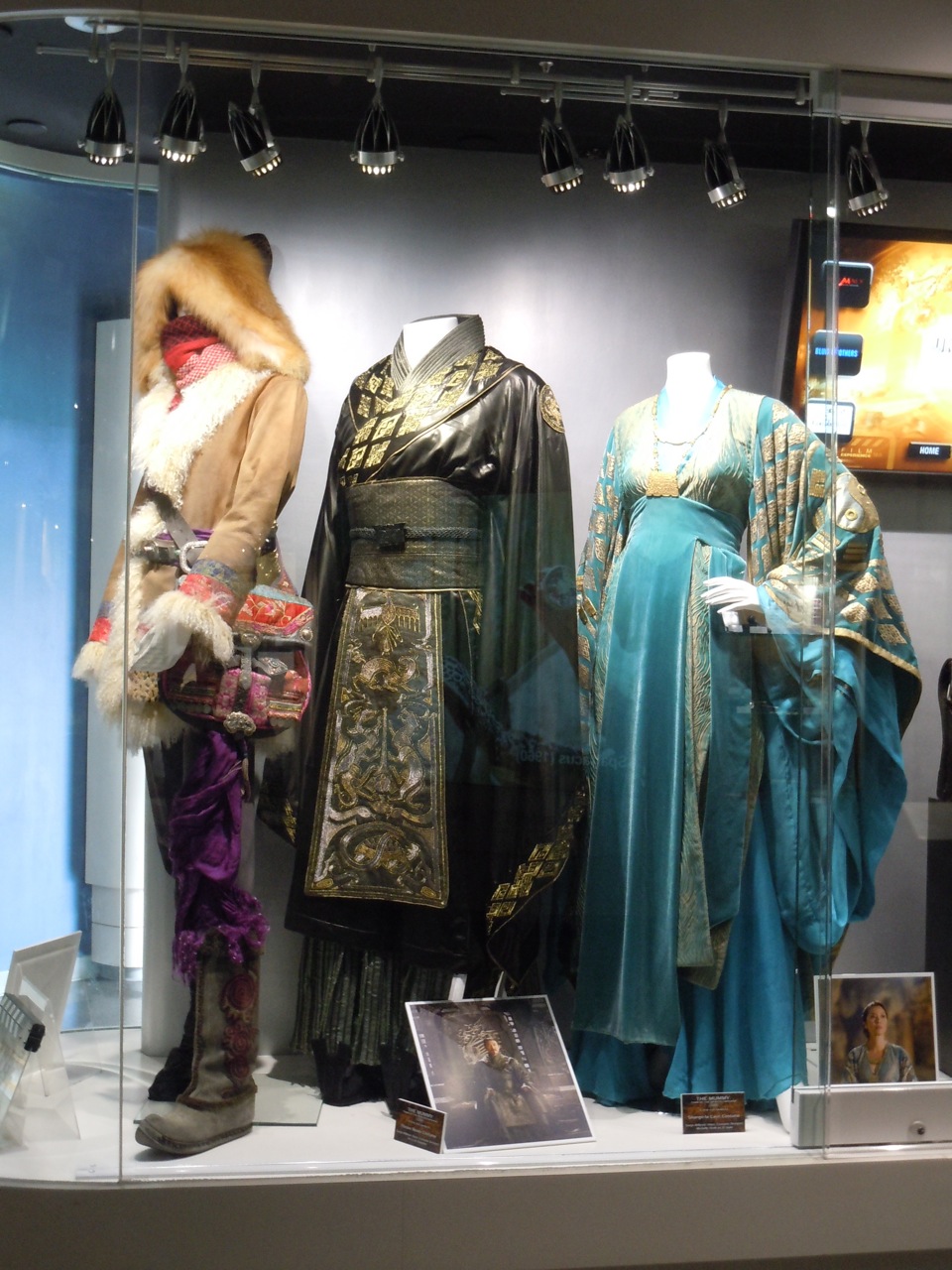 Hollywood Movie Costumes and Props: Colourful costumes from The Mummy 3 ...