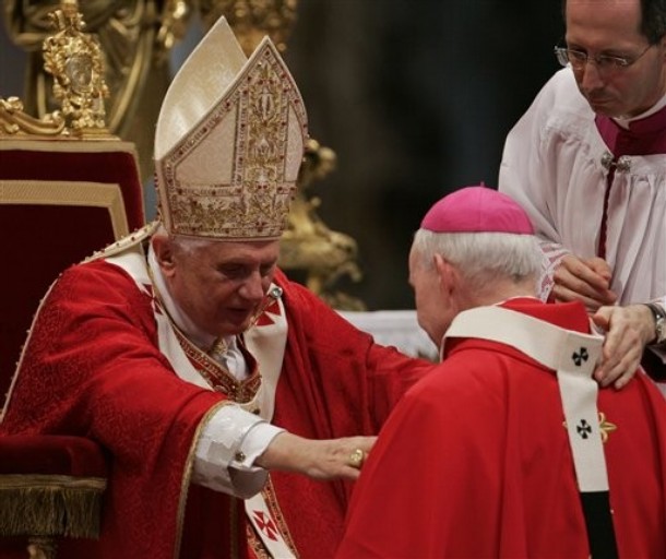 A Catholic Life: Pallium Presented by Pope Benedict XVI during Solemn Mass