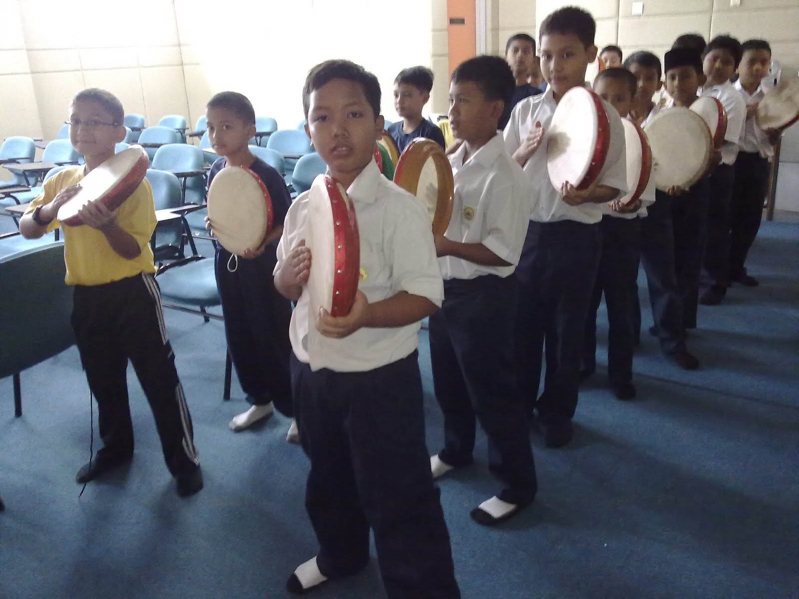 Pasukan Kompang Sekolah Kebangsaan Cyberjaya